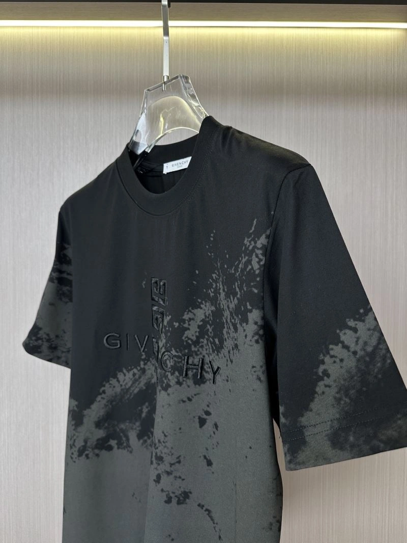 Top match Christian Dior T-Shirts