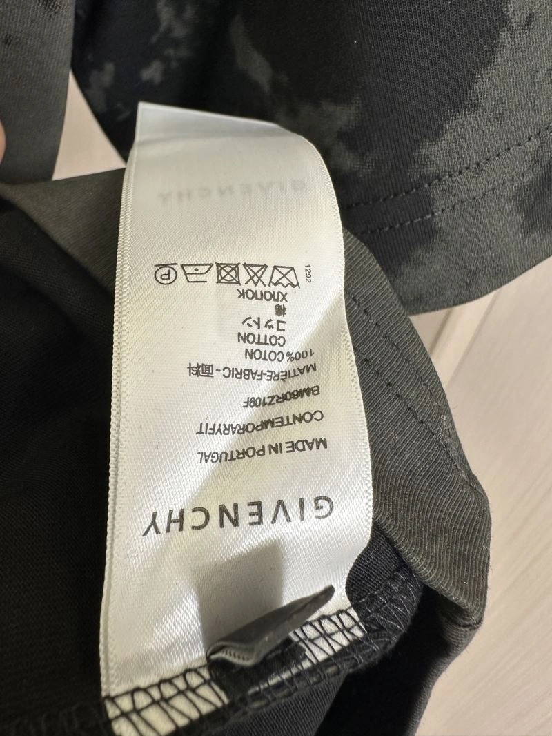 Top match Christian Dior T-Shirts