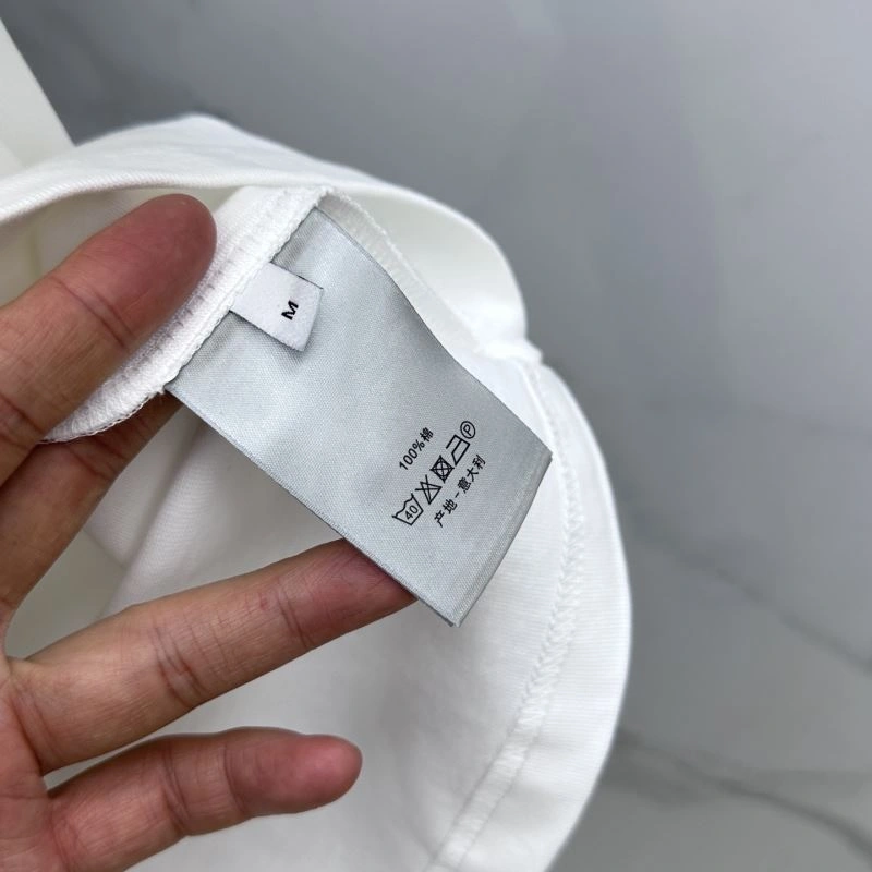 Inexpensive Christian Dior T-Shirts