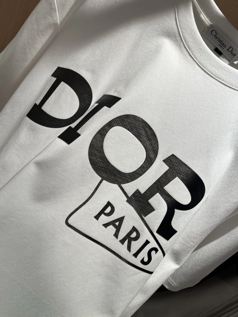 Low-cost Christian Dior T-Shirts