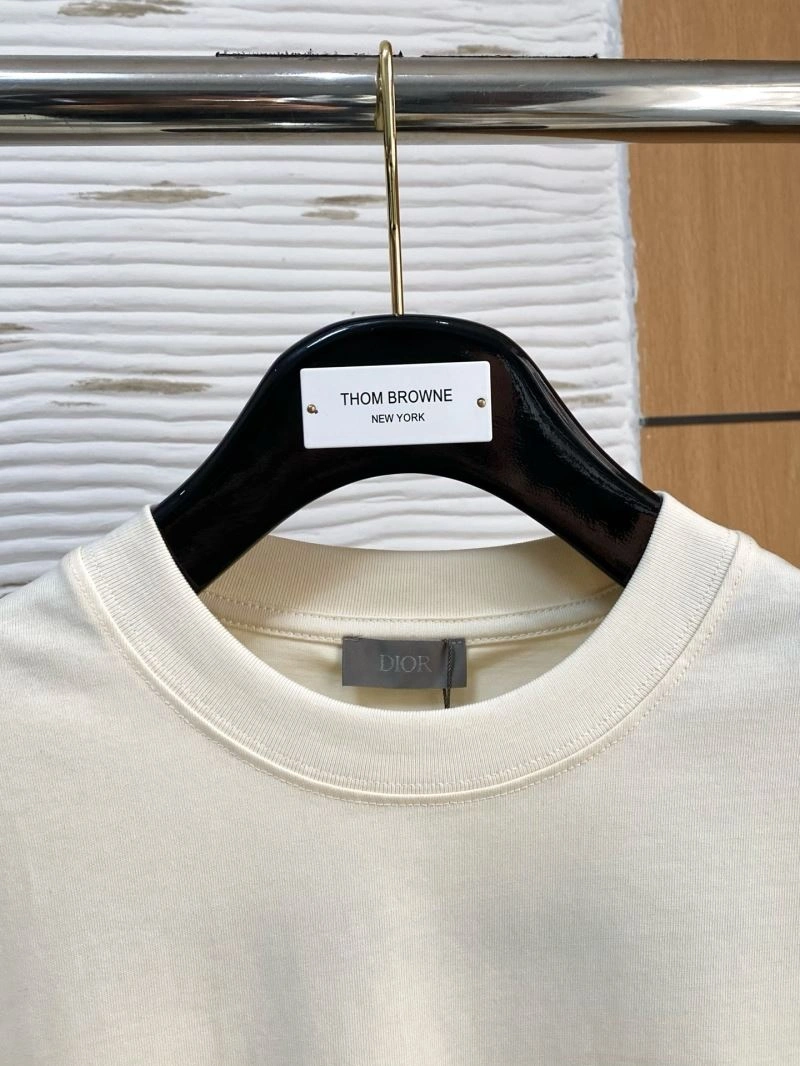 High accuracy Christian Dior T-Shirts