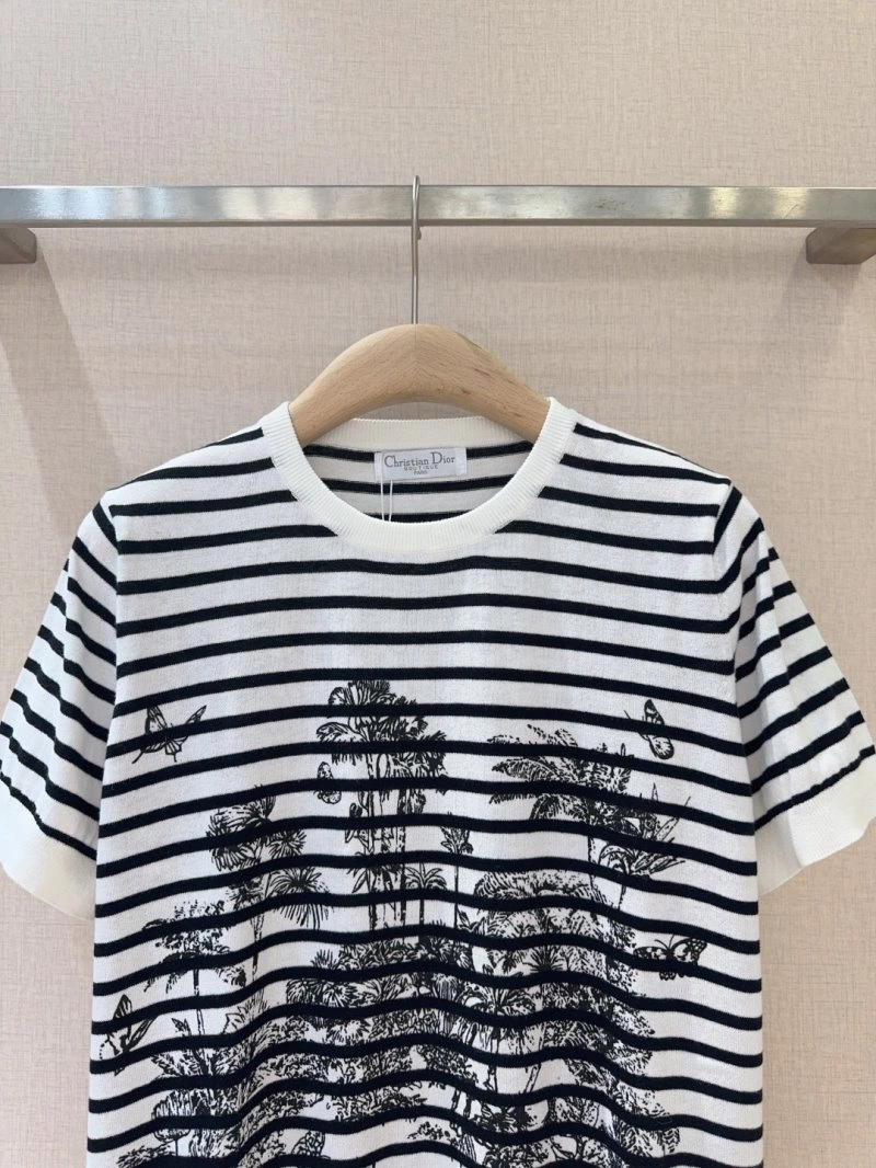 Inexpensive Christian Dior T-Shirts