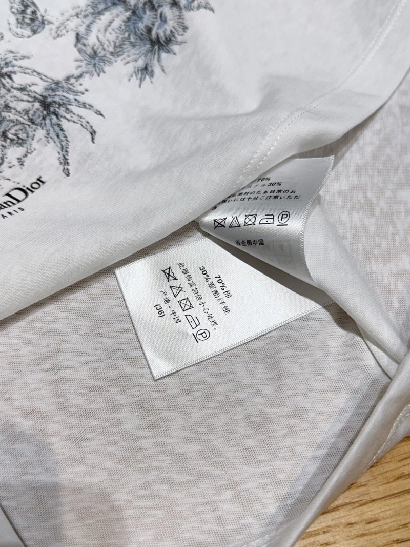 Economical Christian Dior T-Shirts