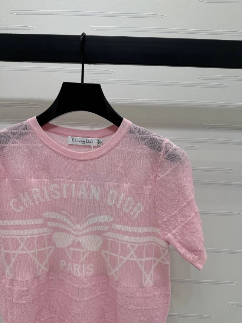 Low-cost Christian Dior T-Shirts