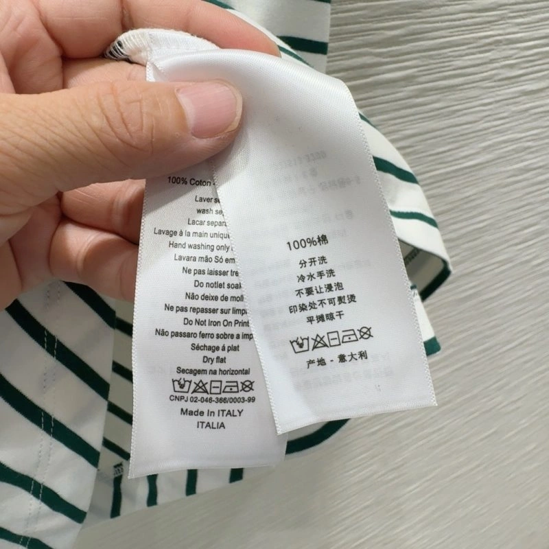 Accurate model Christian Dior T-Shirts