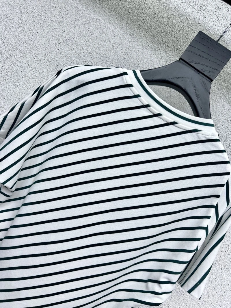 Value-priced Christian Dior T-Shirts