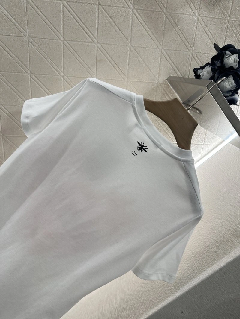 Low-cost Christian Dior T-Shirts