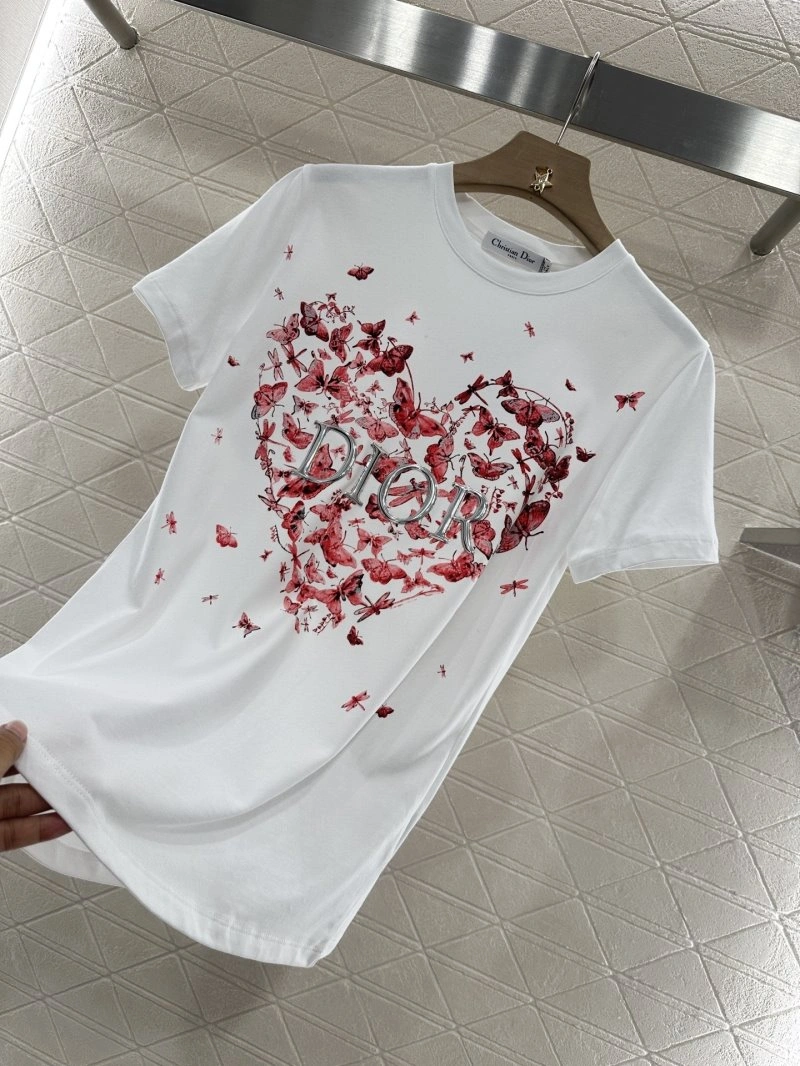Low-cost Christian Dior T-Shirts