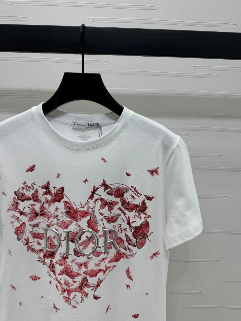 Indistinguishable Christian Dior T-Shirts