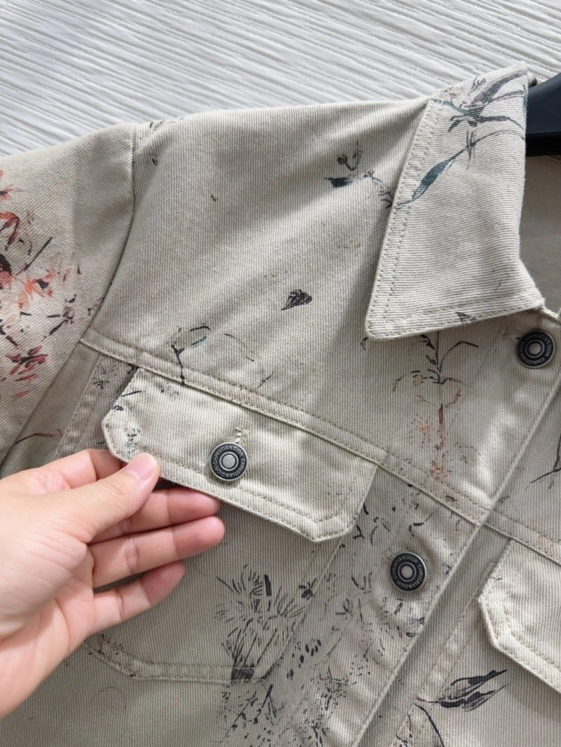 Budget-friendly Christian Dior T-Shirts
