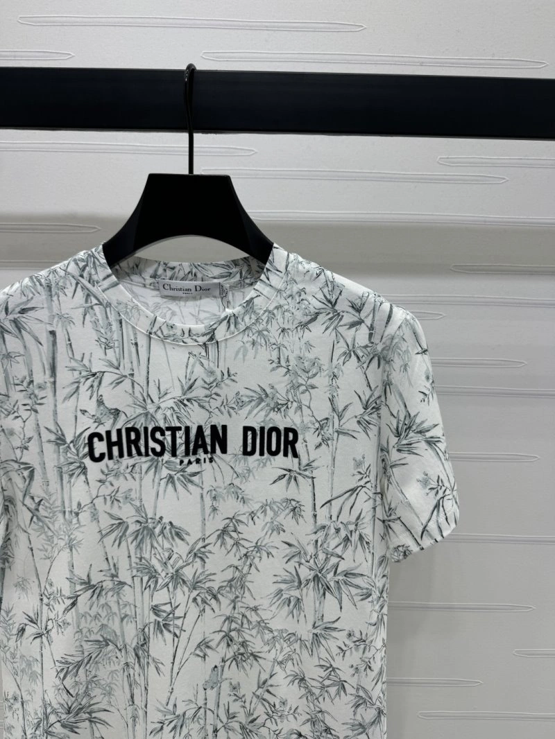 High fidelity Christian Dior T-Shirts