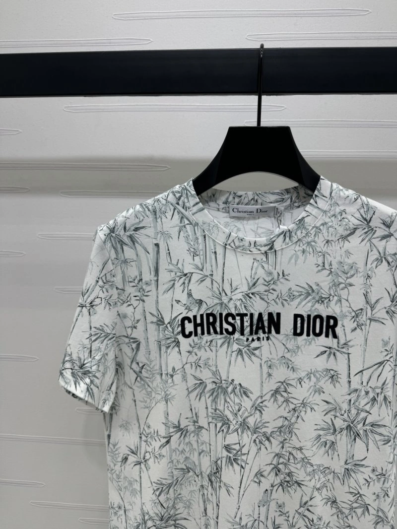 High fidelity Christian Dior T-Shirts