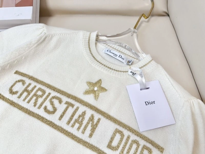 Low-cost Christian Dior T-Shirts