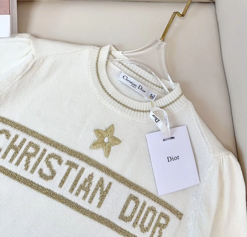 Low-cost Christian Dior T-Shirts