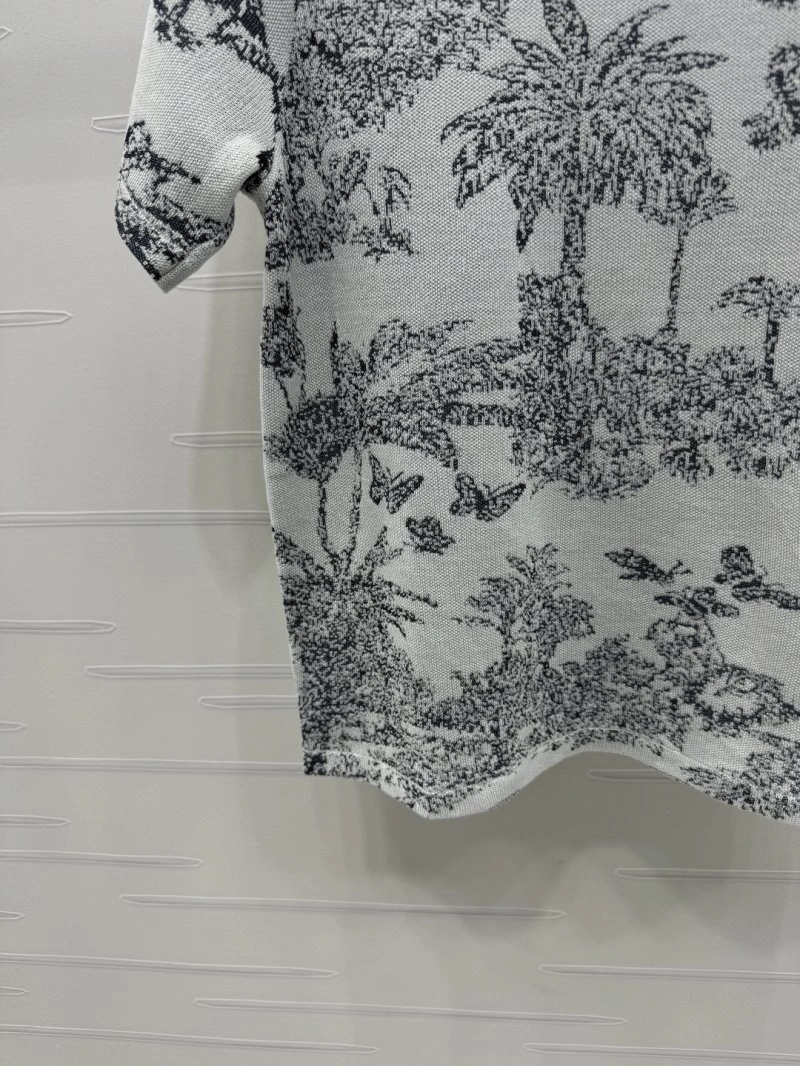 Value-priced Christian Dior T-Shirts