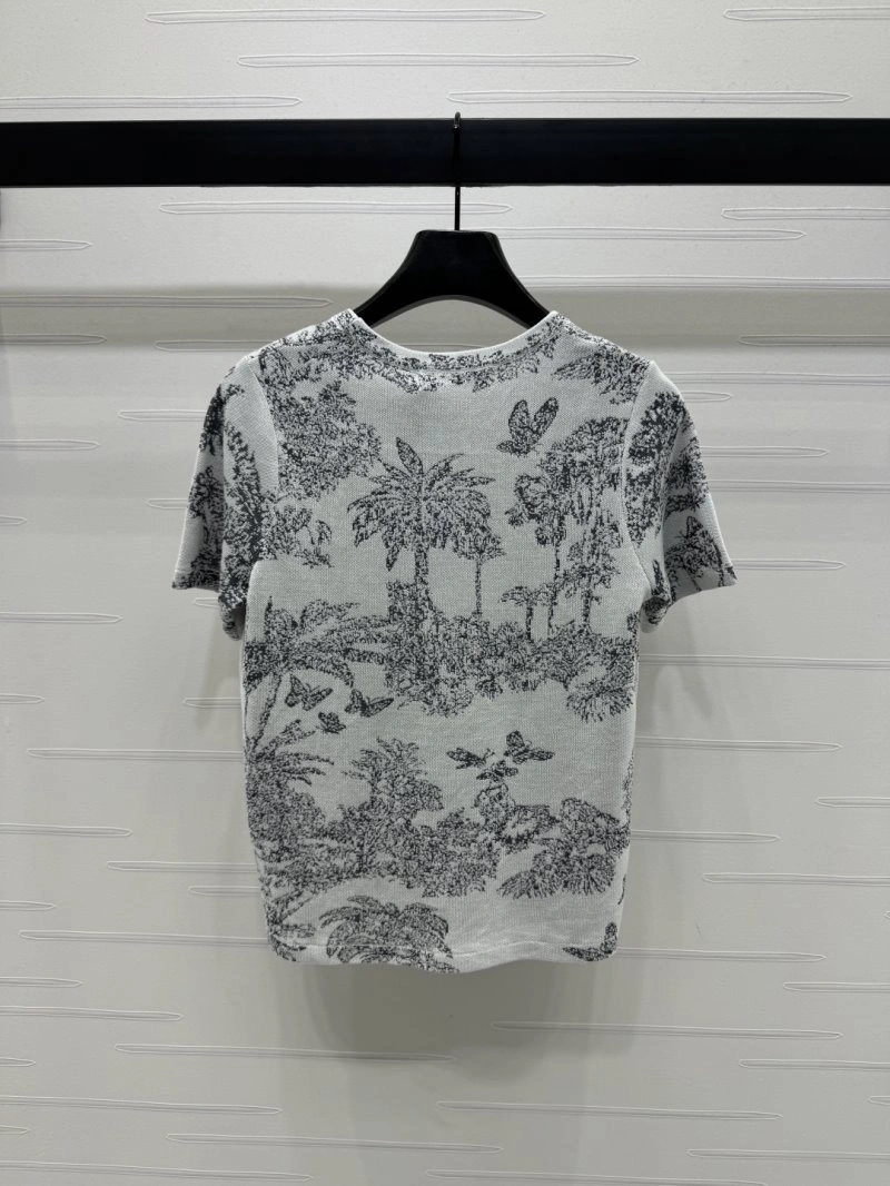 Value-priced Christian Dior T-Shirts