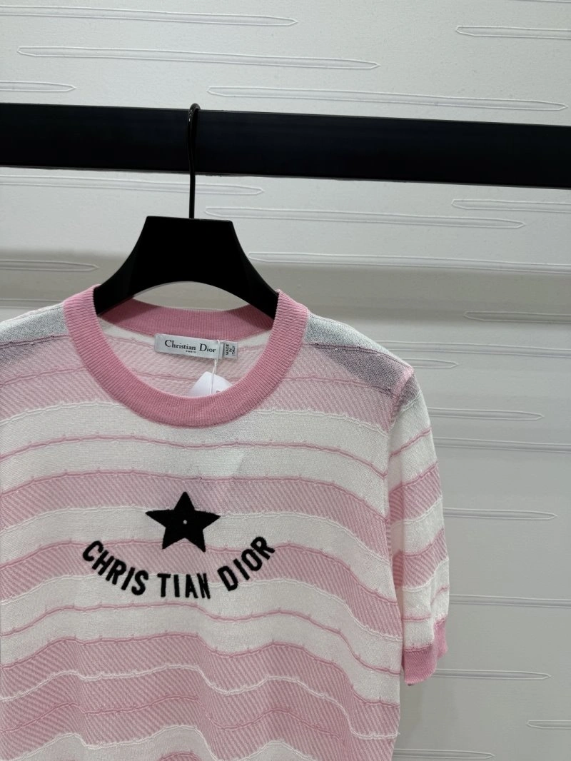 Low-cost Christian Dior T-Shirts