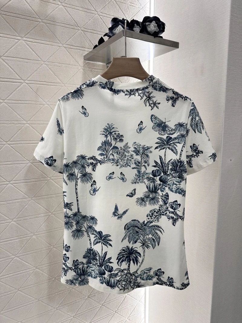 Indistinguishable Christian Dior T-Shirts