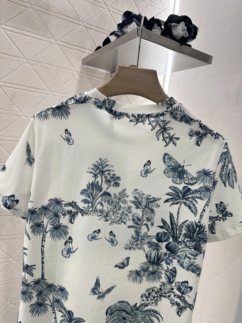 Indistinguishable Christian Dior T-Shirts