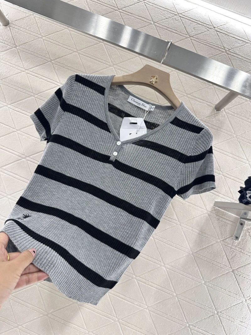 Inexpensive Christian Dior T-Shirts