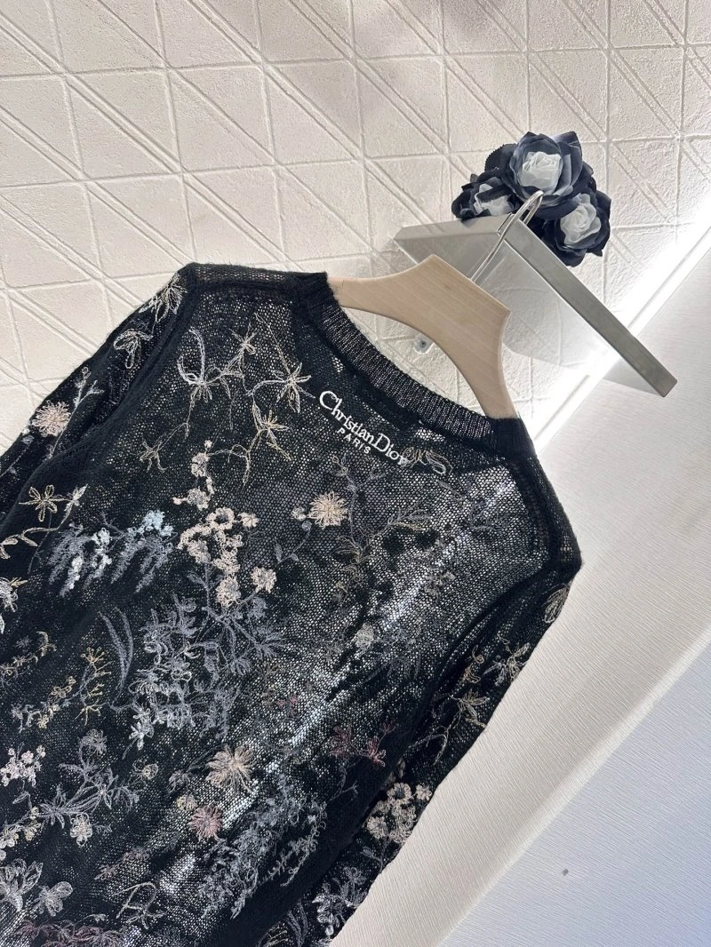 Low-cost Christian Dior T-Shirts