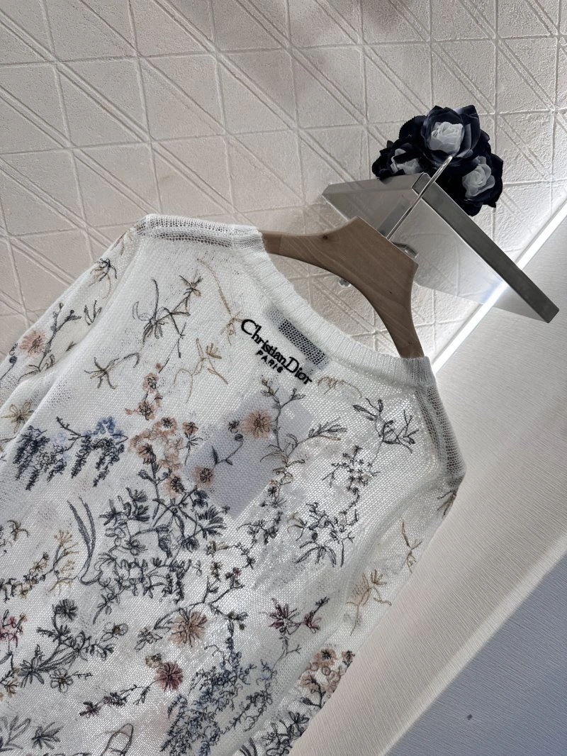 Affordable Christian Dior T-Shirts