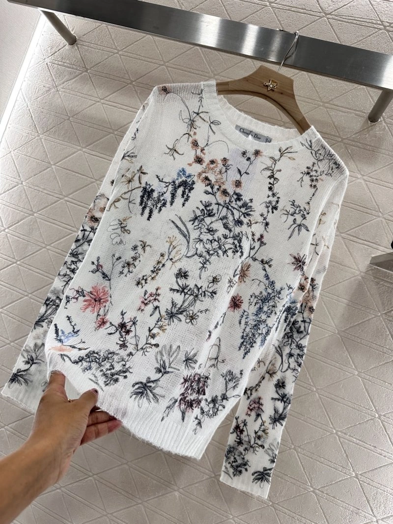 Affordable Christian Dior T-Shirts