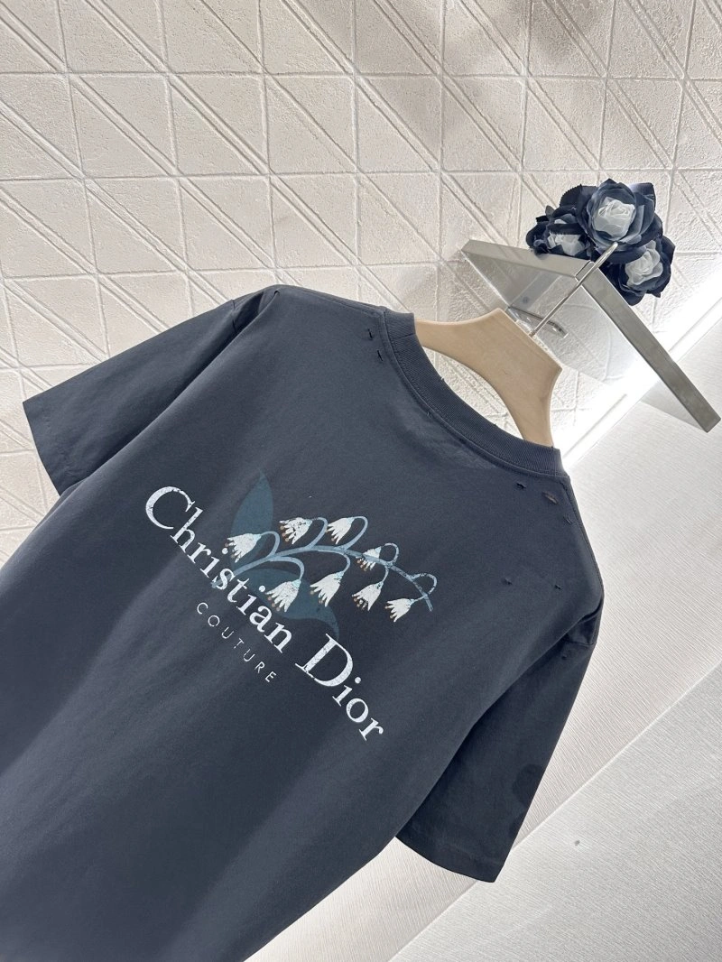 Indistinguishable Christian Dior T-Shirts