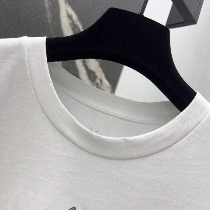 Low-cost Christian Dior T-Shirts