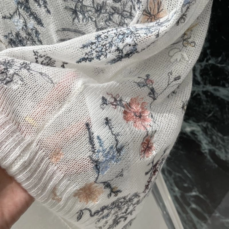 Accurate model Christian Dior T-Shirts