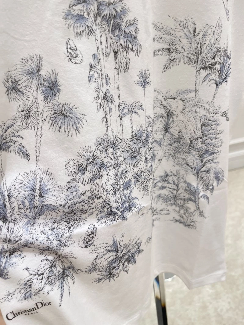 Top match Christian Dior T-Shirts