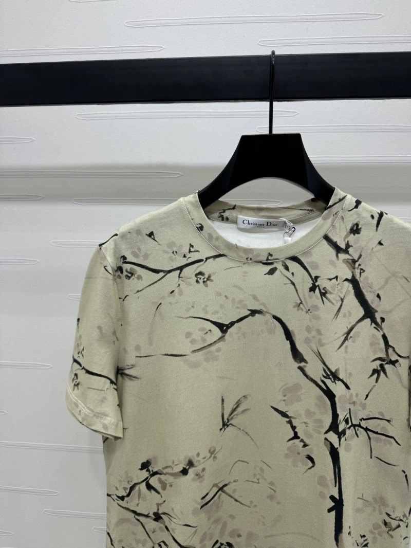 Indistinguishable Christian Dior T-Shirts