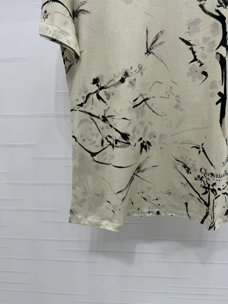 Indistinguishable Christian Dior T-Shirts