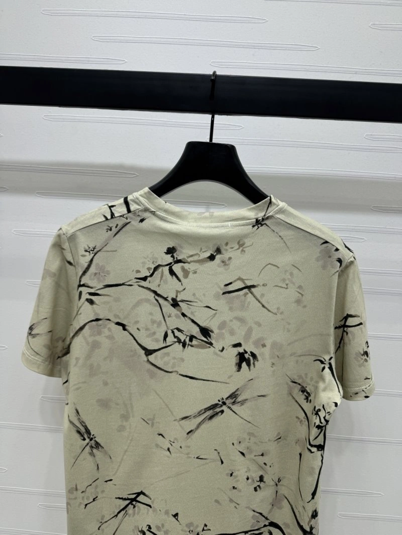 Indistinguishable Christian Dior T-Shirts