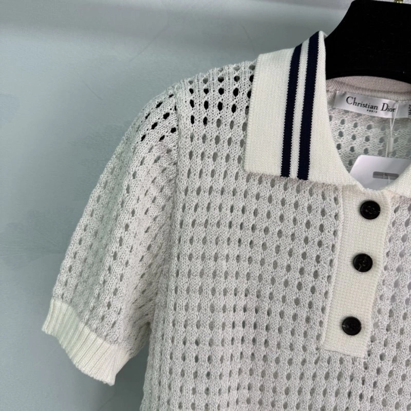 Accurate model Christian Dior T-Shirts