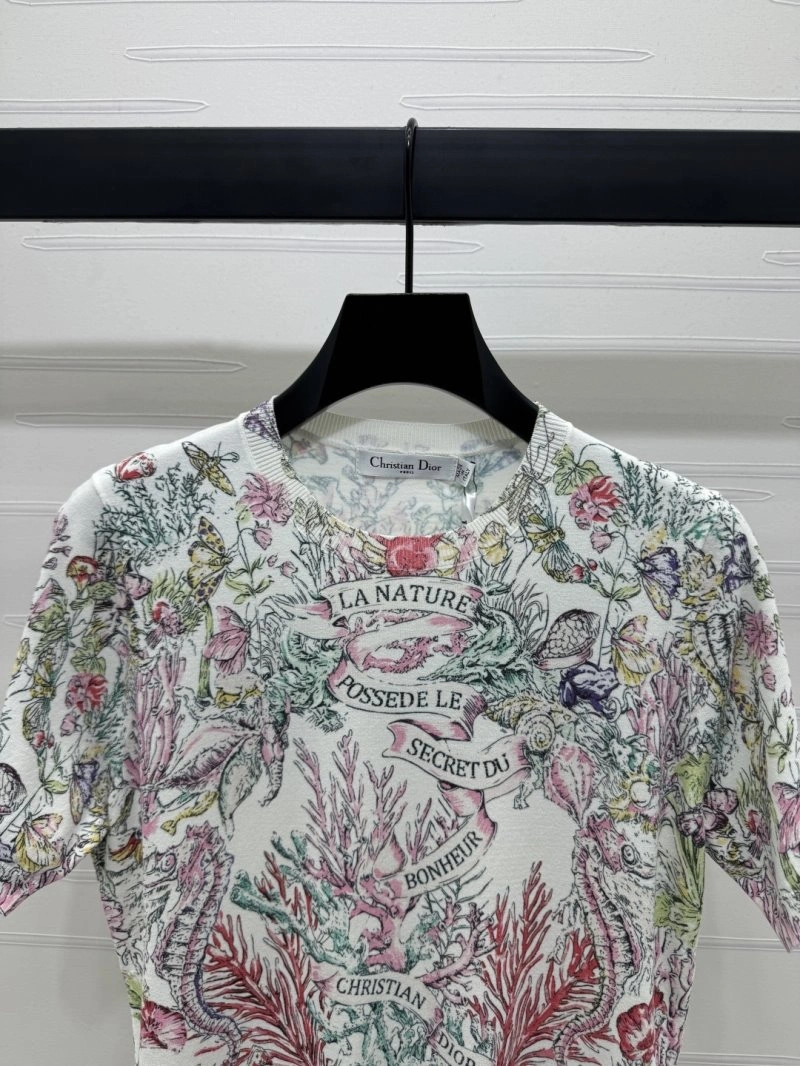 Inexpensive Christian Dior T-Shirts