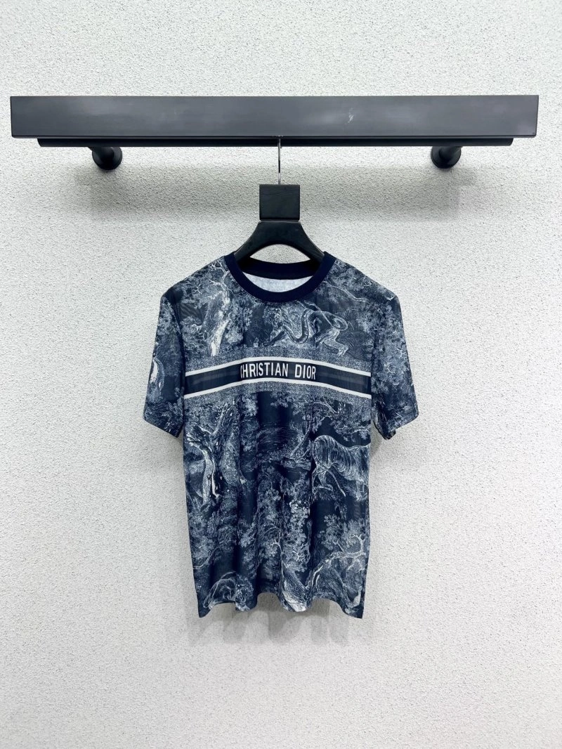 Bargain Christian Dior T-Shirts