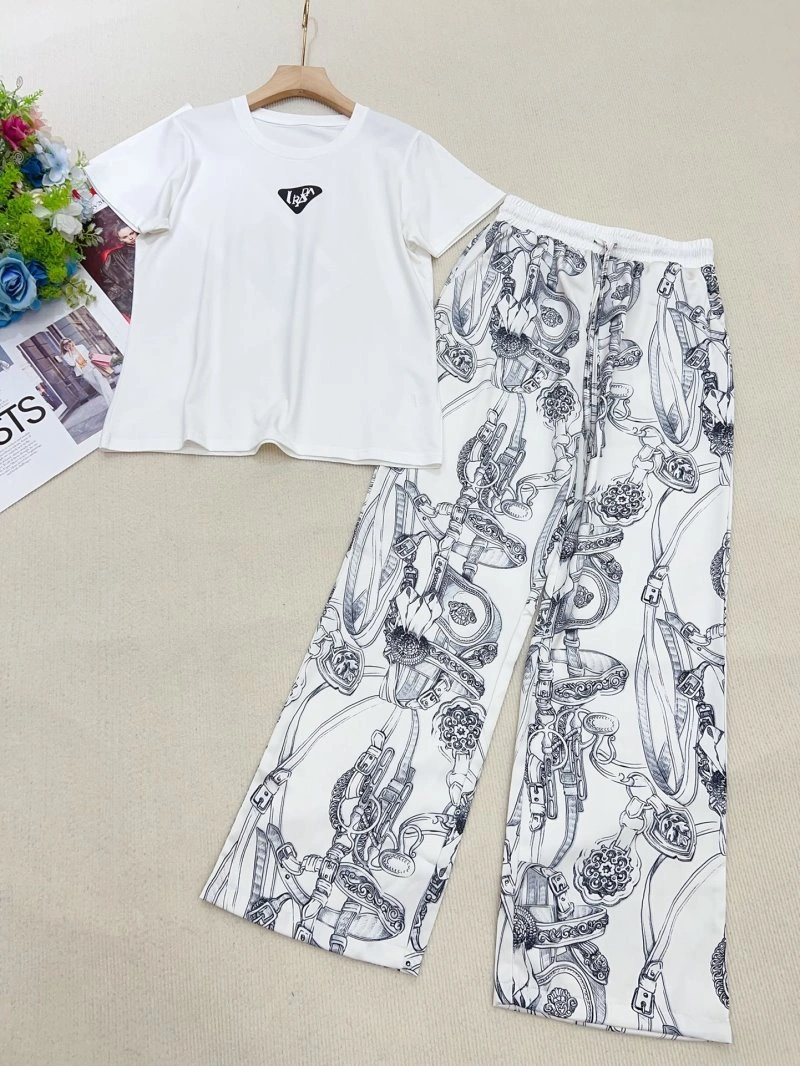 Indistinguishable Christian Dior T-Shirts