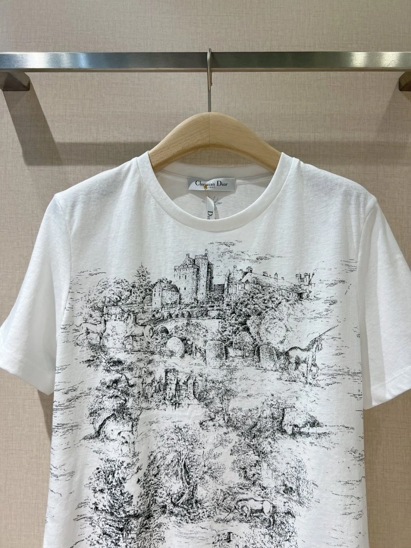 Top match Christian Dior T-Shirts