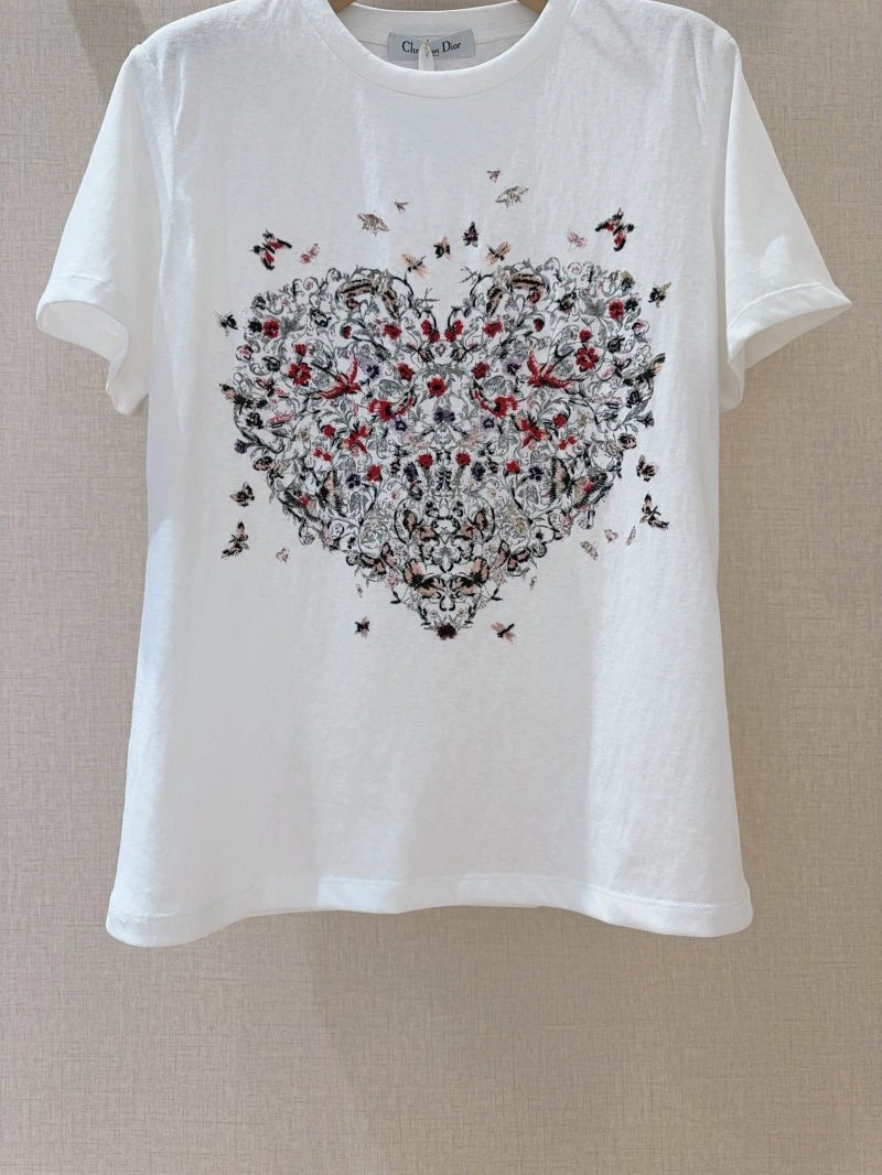 Indistinguishable Christian Dior T-Shirts