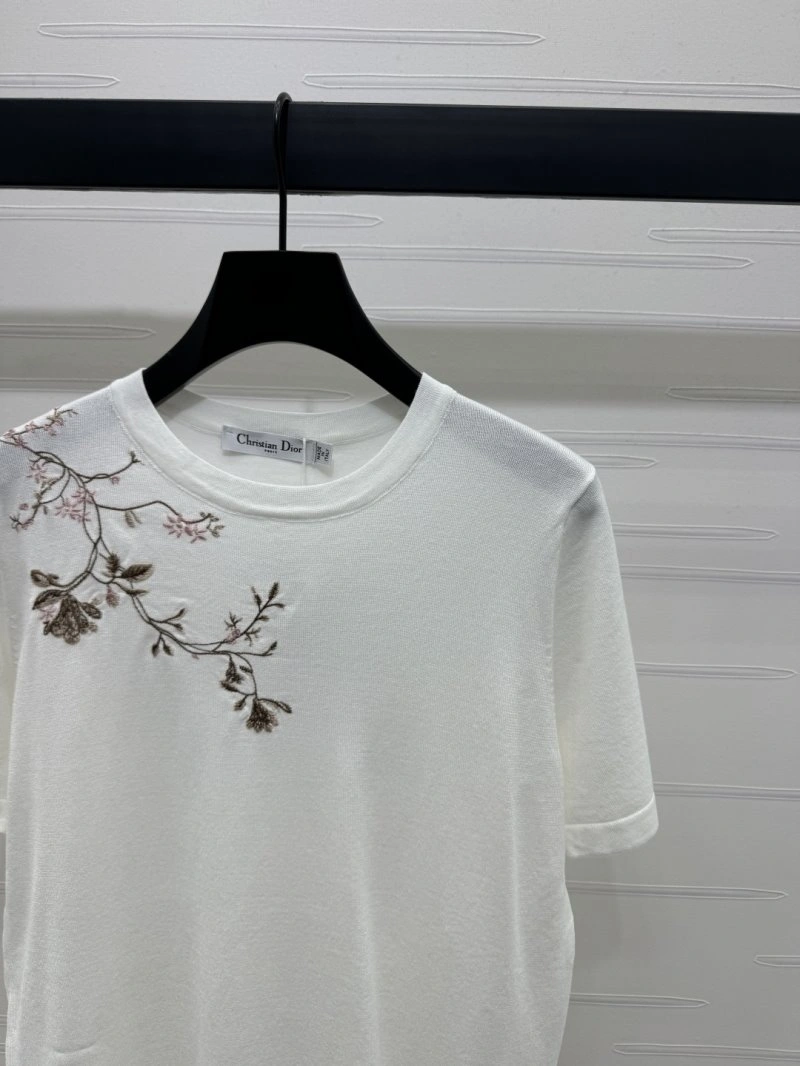 Bargain Christian Dior T-Shirts