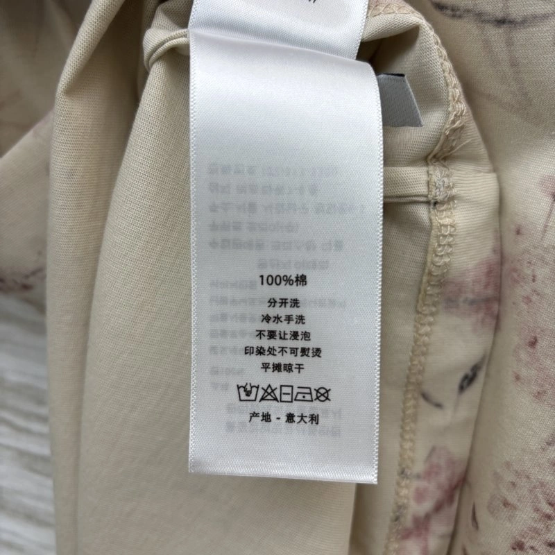 Inexpensive Christian Dior T-Shirts