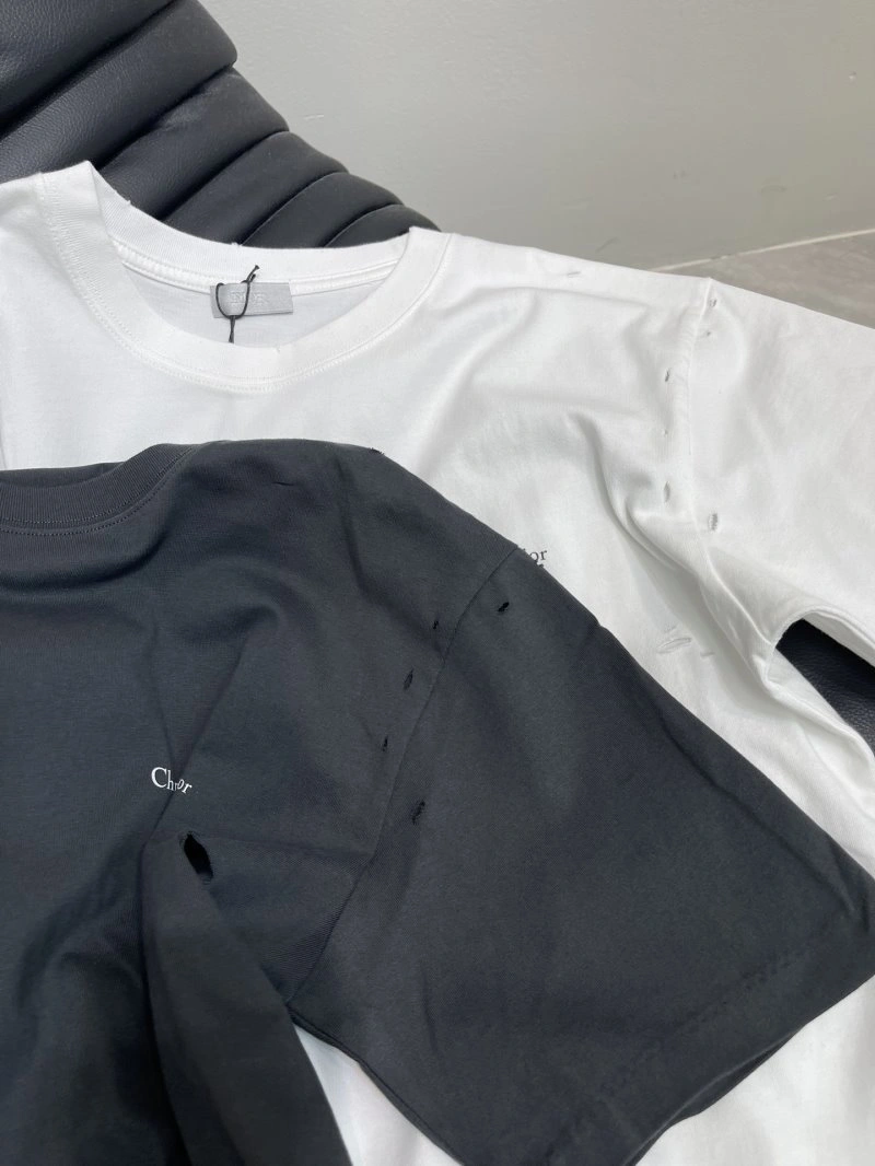 Bargain Christian Dior T-Shirts