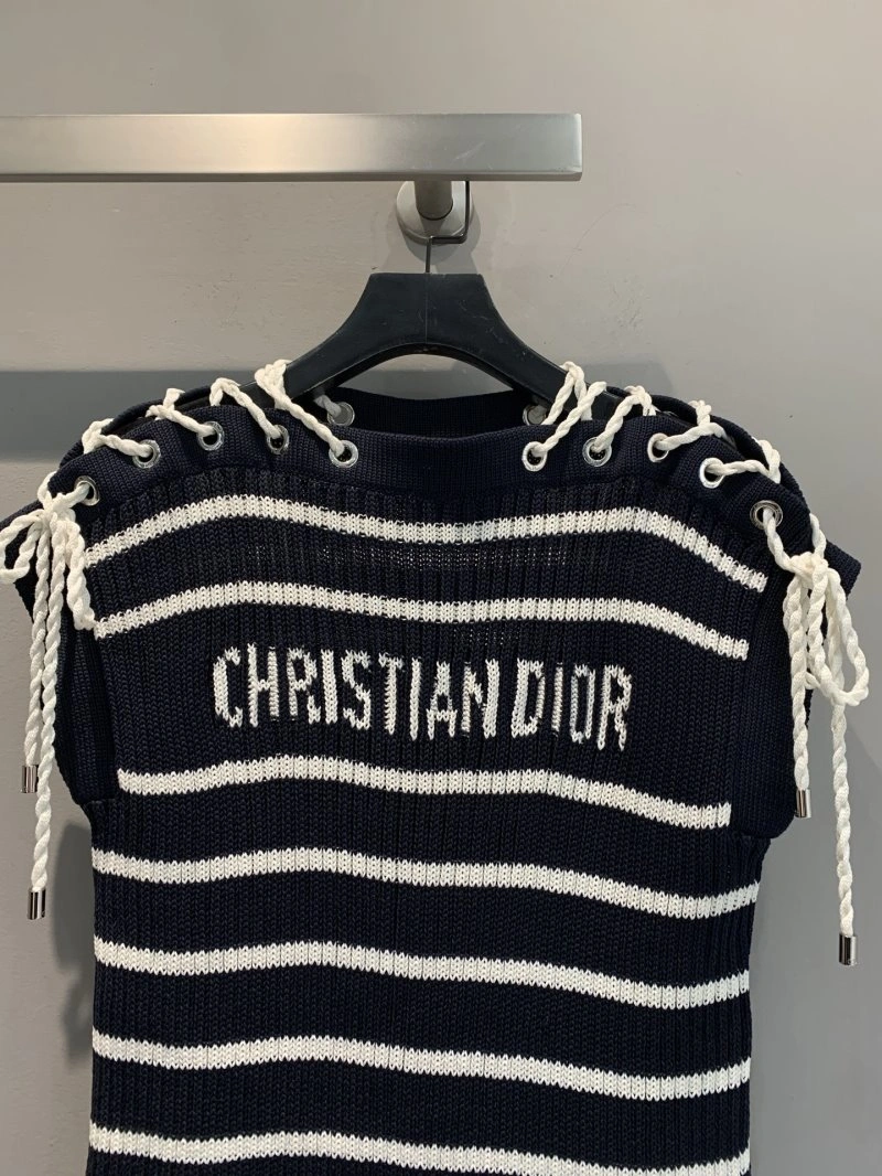 Top match Christian Dior T-Shirts
