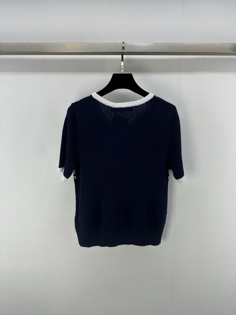 Accurate model Christian Dior T-Shirts