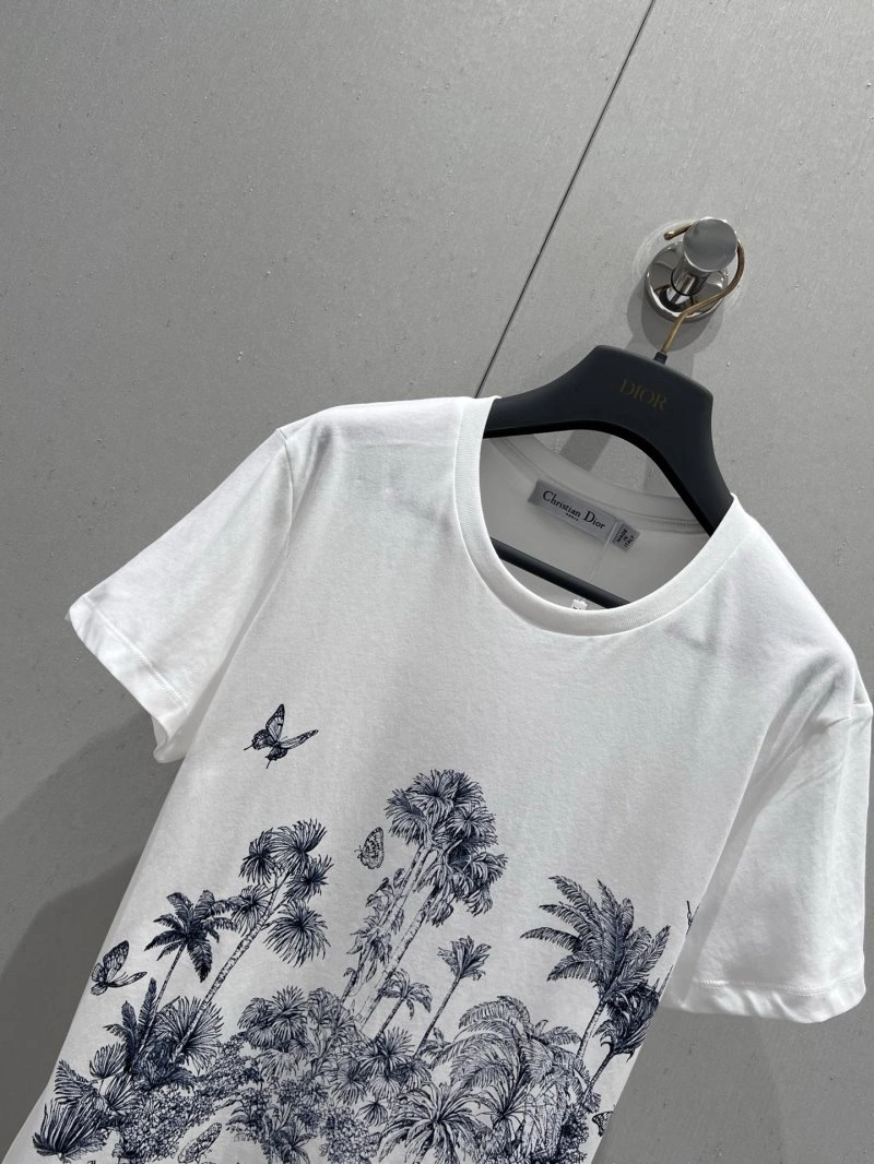 Reasonably priced Christian Dior T-Shirts