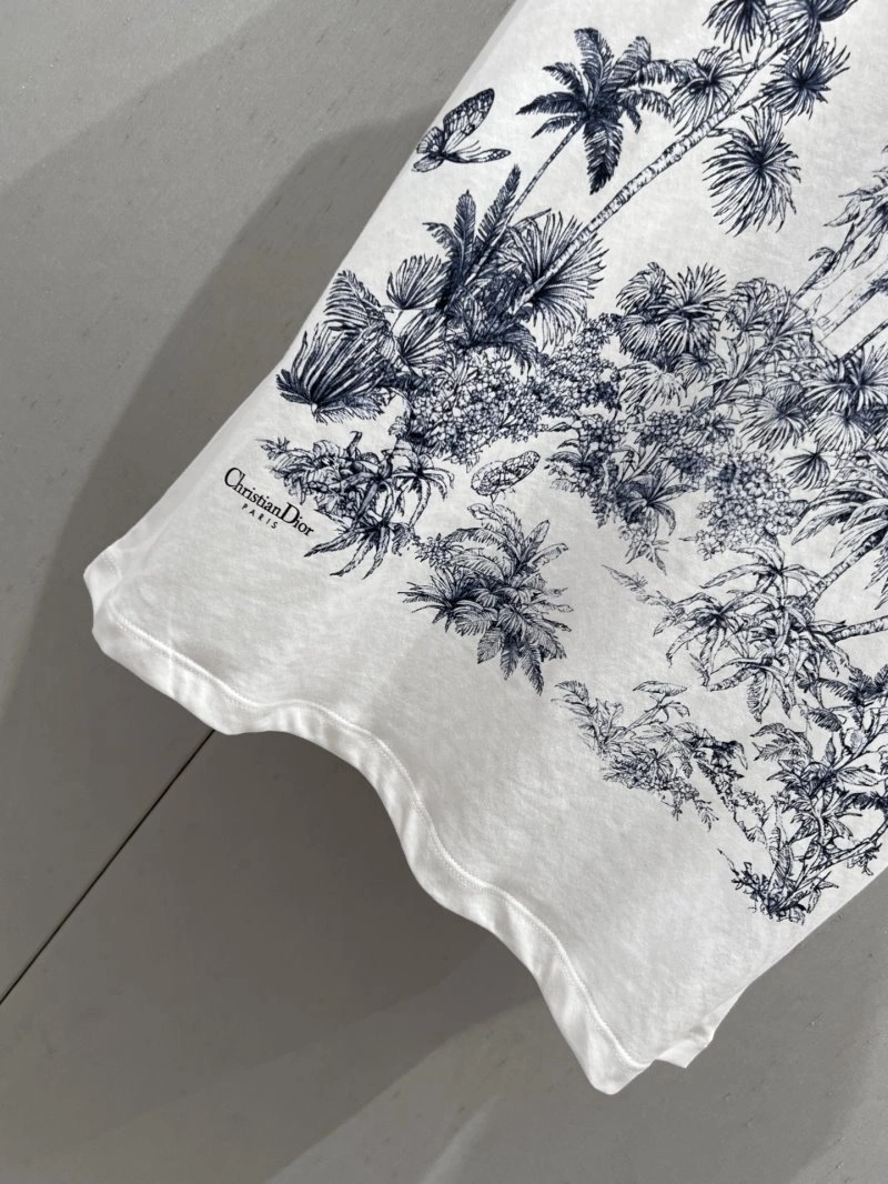 Reasonably priced Christian Dior T-Shirts