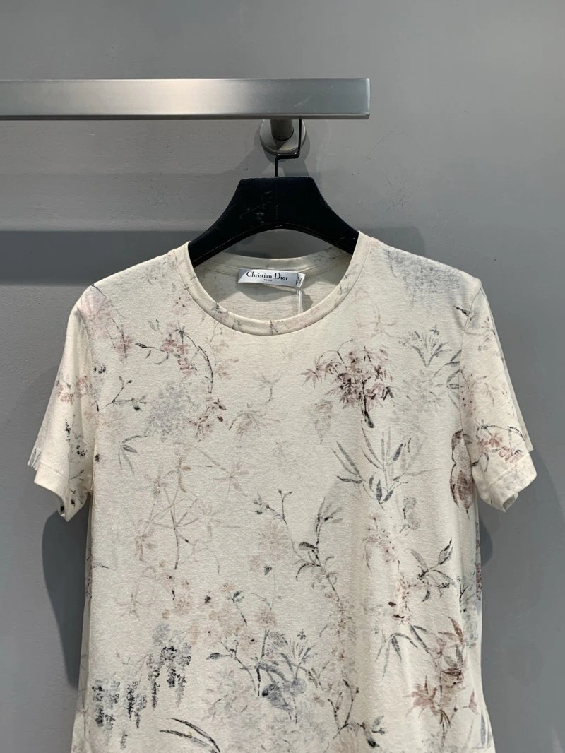 Affordable Christian Dior T-Shirts