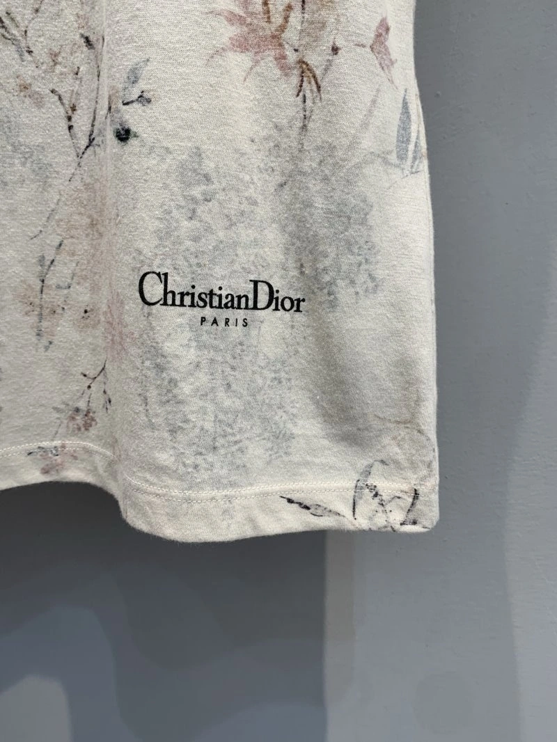 Affordable Christian Dior T-Shirts