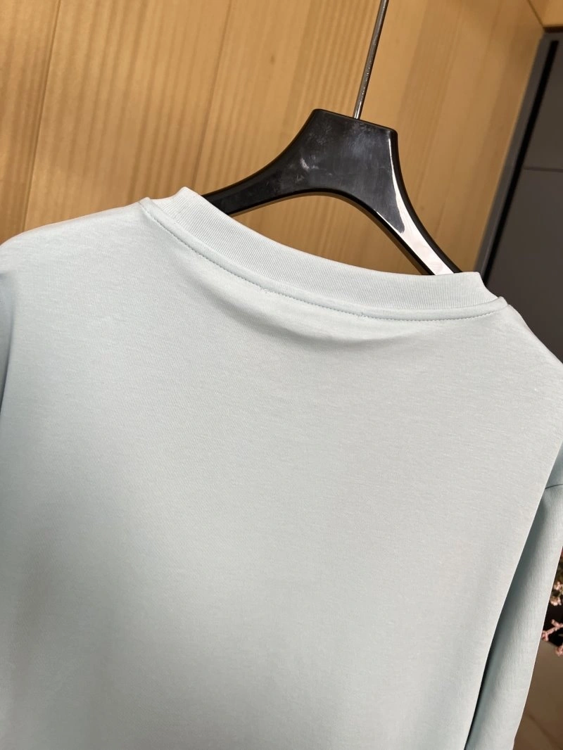 Low-cost Christian Dior T-Shirts